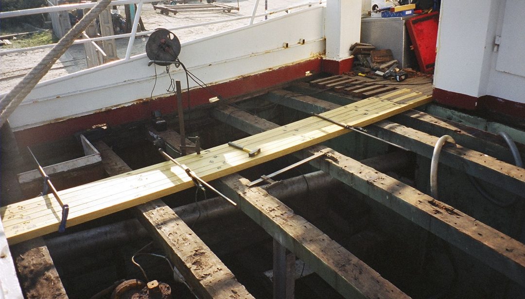 Restauration pont de bateau - Menuiserie 56